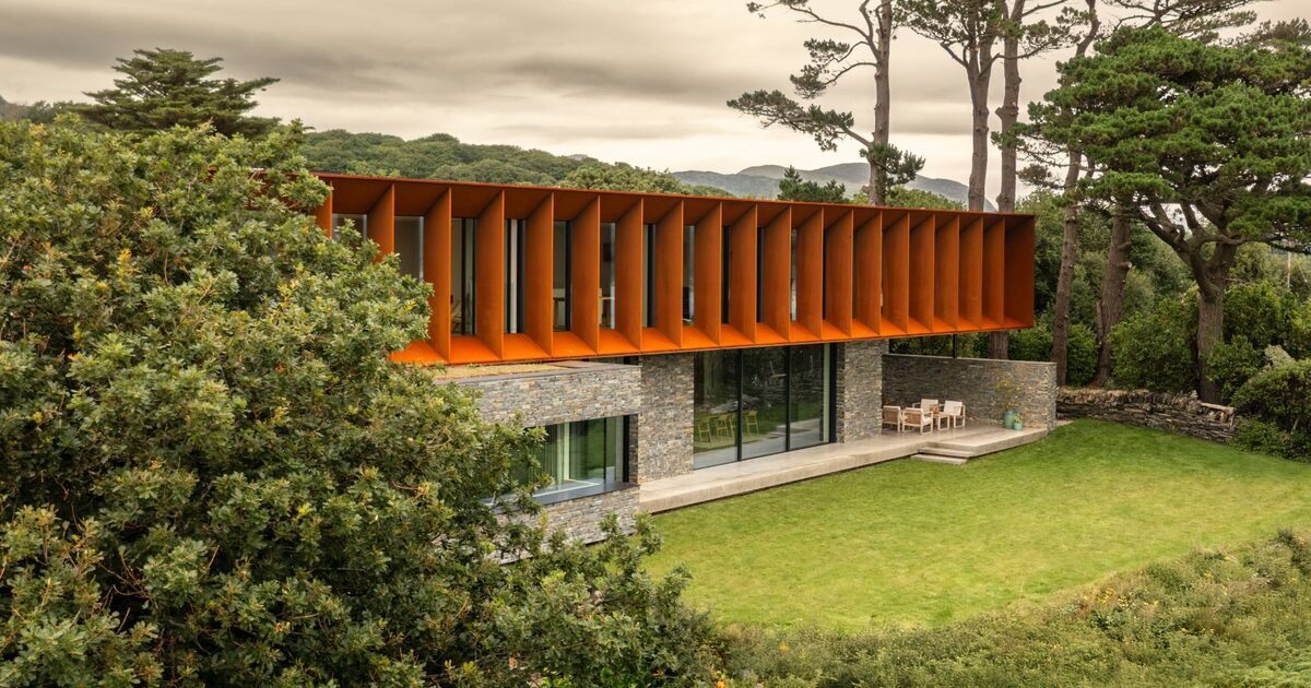 Coastal Sliding Glass Doors in Wales | Porthmadog House | IQ Glass