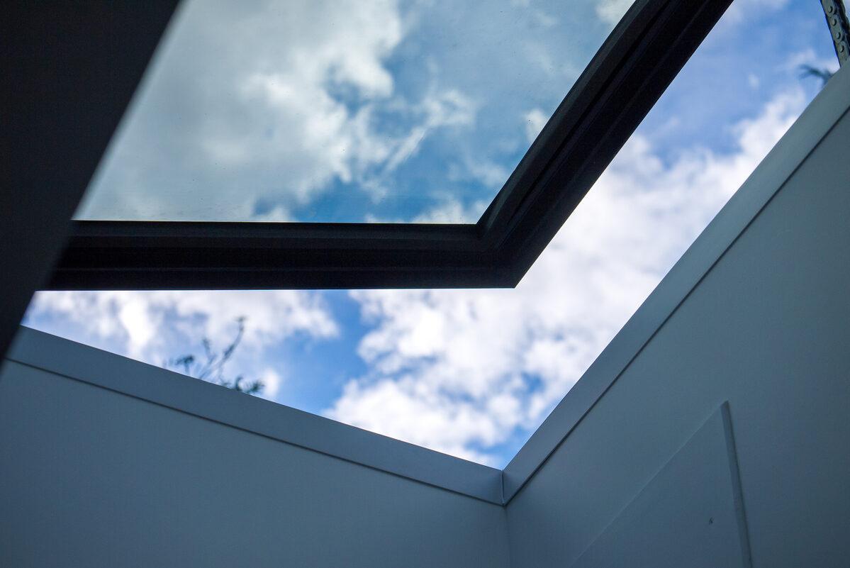 Ventilative Cooling with glass rooflights | IQ Glass