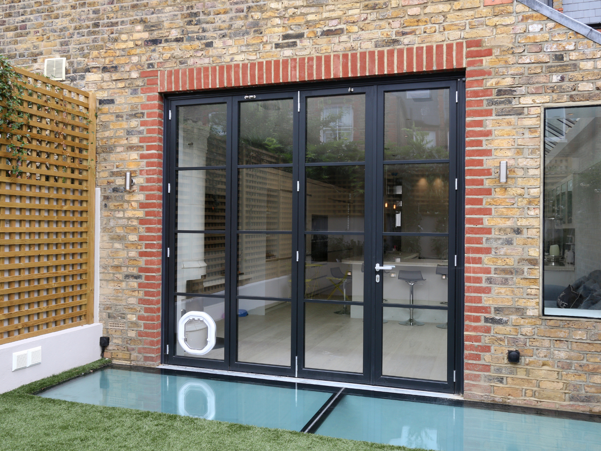 Cat Flaps in Glass Doors | IQ Glass