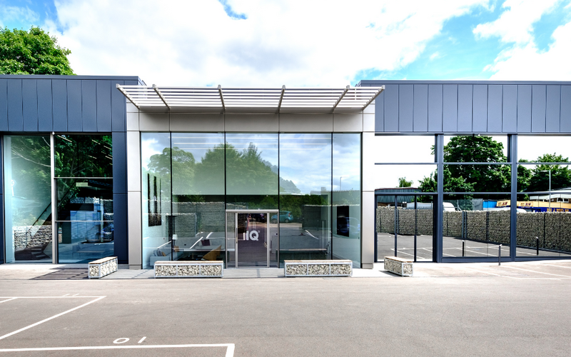 Oriel Windows by Invisio® | Structural Glass | IQ Glass
