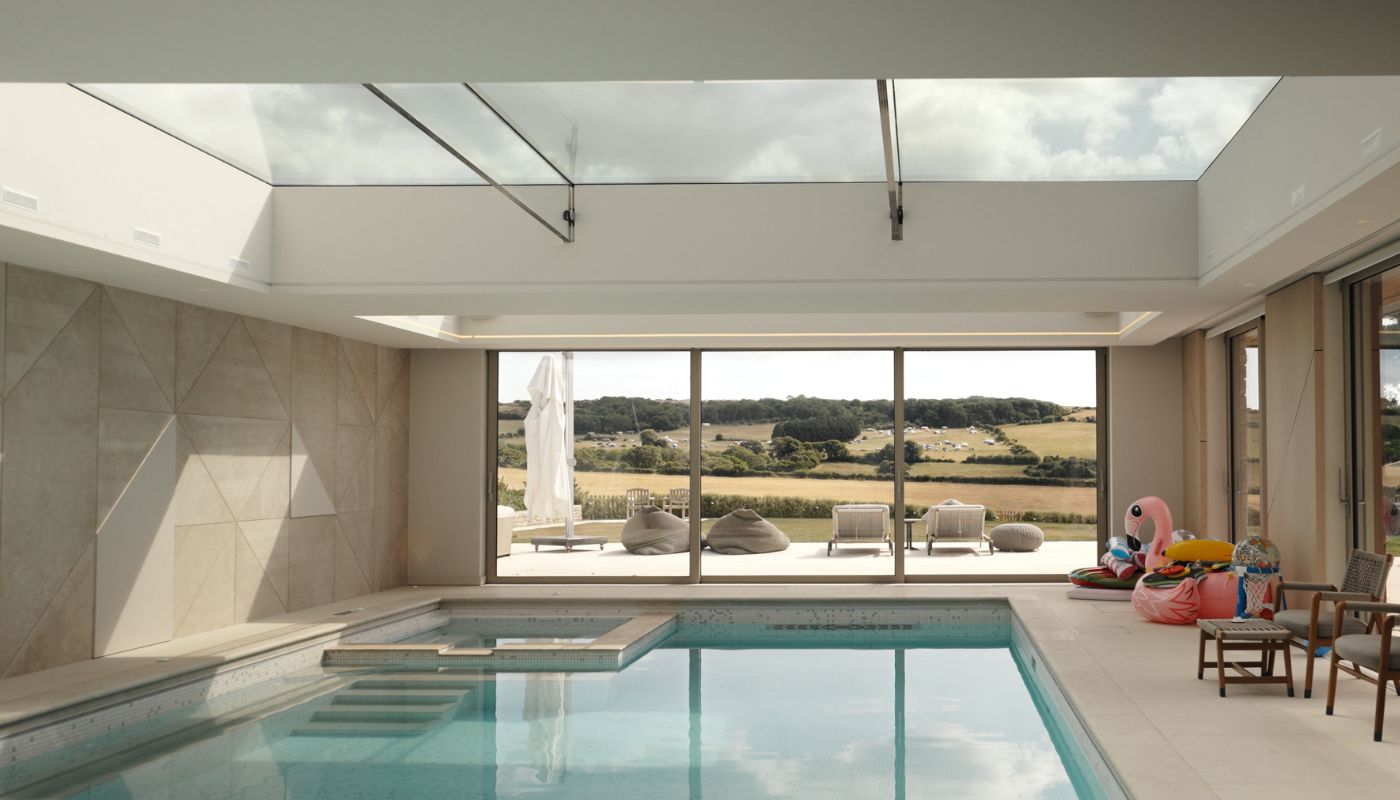 Roofs for Pools | IQ Glass