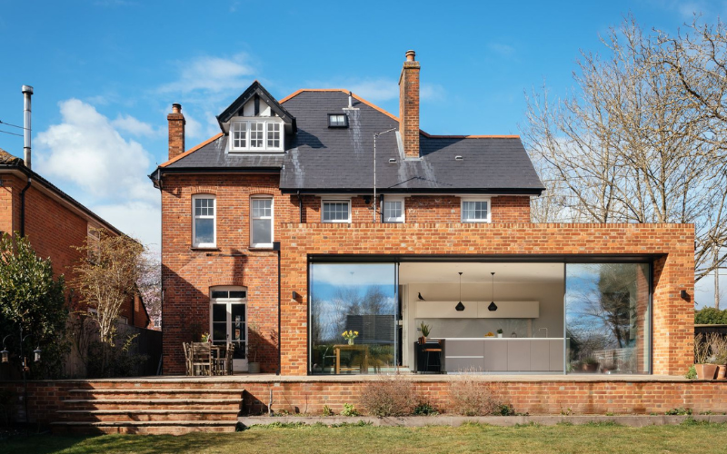 Structural Glass Connections to Brick or Stone | IQ Glass | IQ Glass